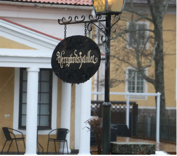 Laxå Herrgårdhotell - Laxå