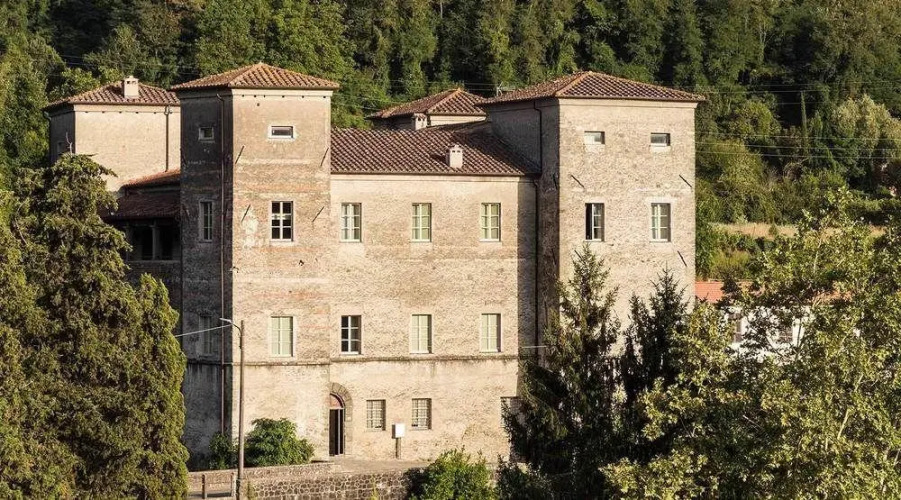 Castello Di Pontebosio Luxury Resort - Tuscany