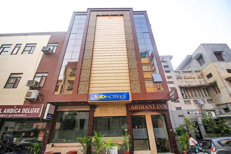 Fabhotel Arihant Inn - Delhi