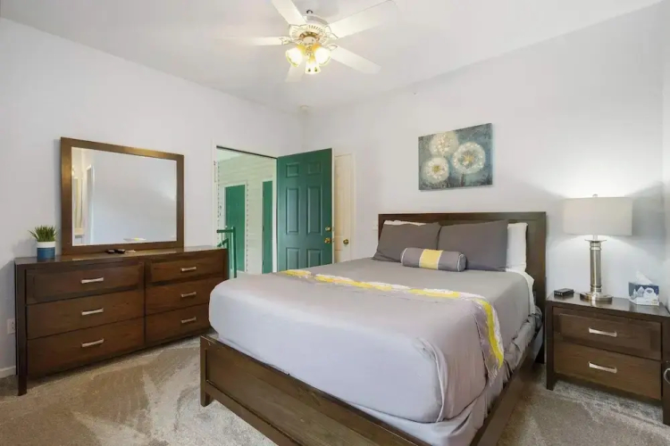 Holiday Ridge Retreat Duo - Holiday Hills Branson - Golf Resort - Outdoor Pools - Missouri