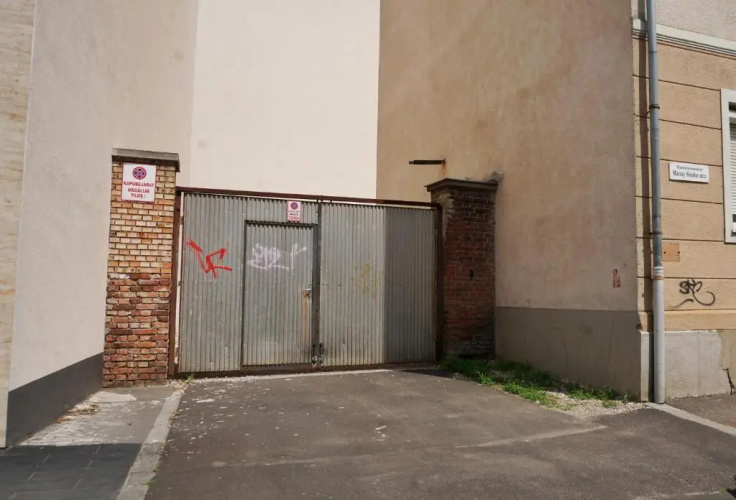 Belvarosi Exkluzív Minigarzon - Debrecen