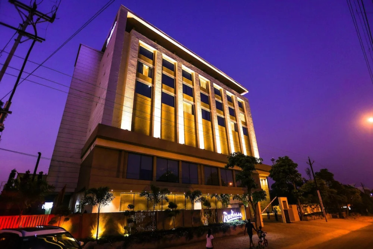 Radisson Hotel Bhopal - Bhopal