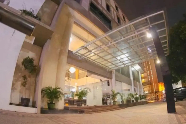 Azza Hotel Palembang - Palembang