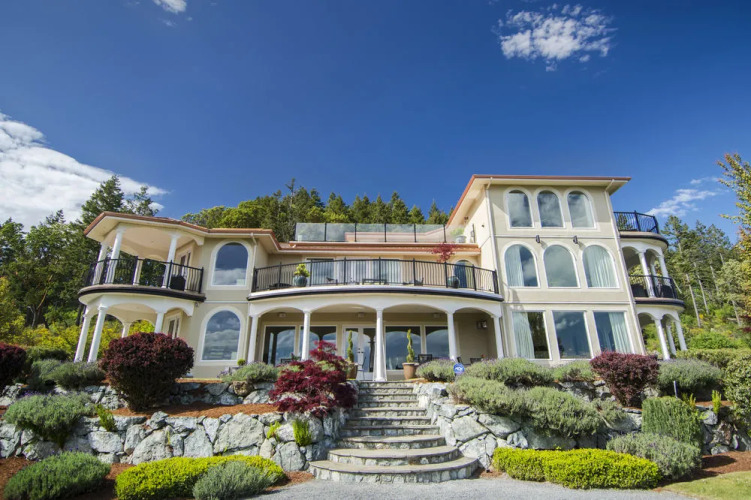 Villa Eyrie Resort - Gulf Islands