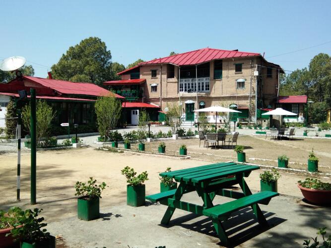 West View Hotel - Ranikhet