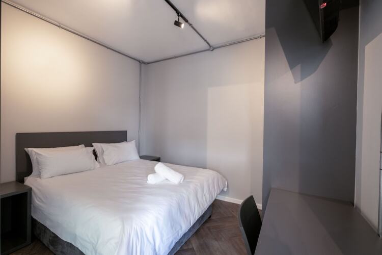 Inn & Out Plus - Randburg