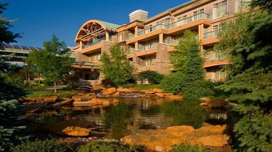 The Lodge At Turning Stone Resort Casino - Verona, NY