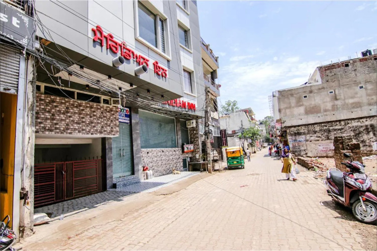 Fabhotel Meridian Inn - Chandigarh