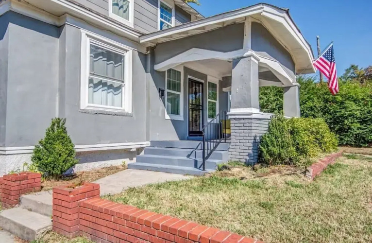 Glenview Guesthouse - Memphis, TN