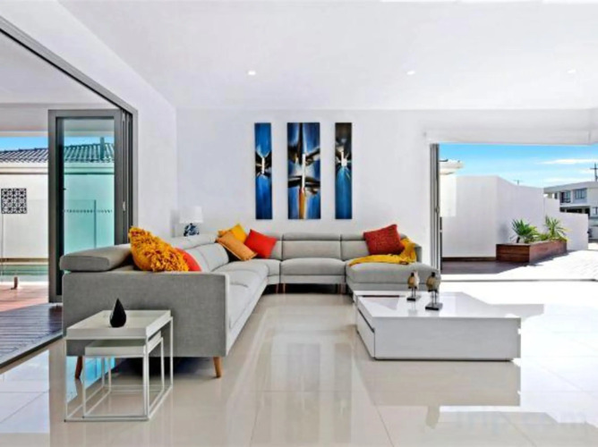 Luxico Majestic Palms (Heated Pool) - Broadbeach