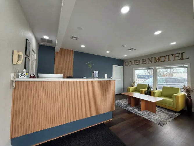 Double N Motel - Ponca City, OK