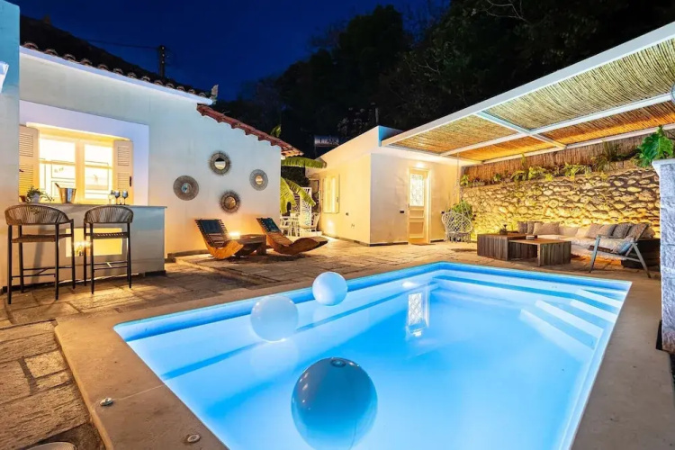 The Secret Garden - Courtyard Private Pool Villa - Kalamata