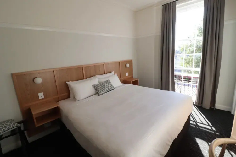 Mortdale Hotel - Penshurst