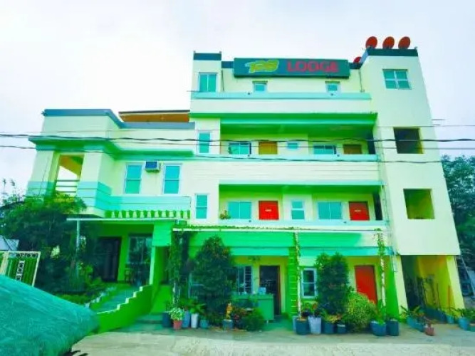 Reddoorz @ D128 Lodge Cagayan Valley - Tuguegarao City