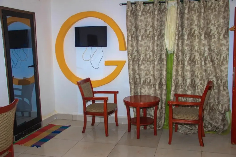 New Green Horse Hotel - Cotonou
