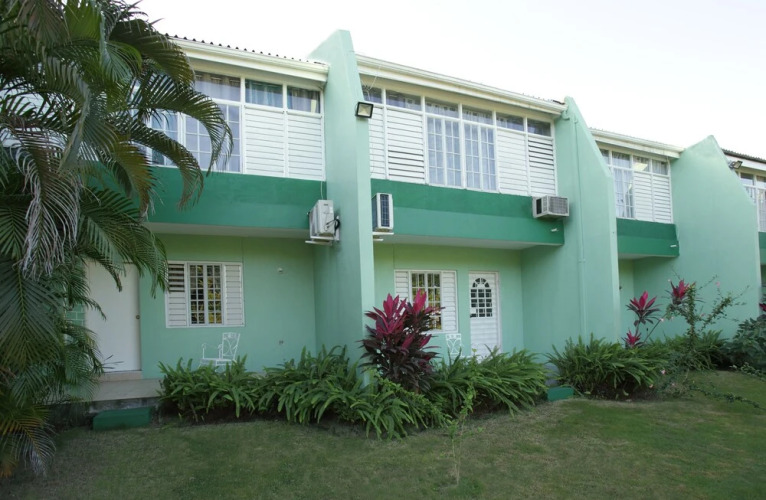 The Gardens - Kingston