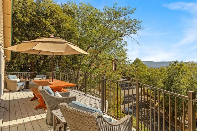 Bearfoot Lodge At Lake Arrowhead - San Bernardino