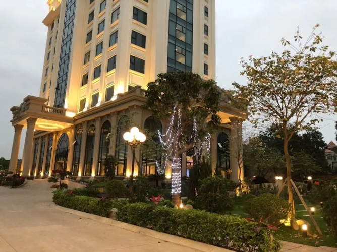 Quynh Trang Hung Yen Hotel - Hung Yen
