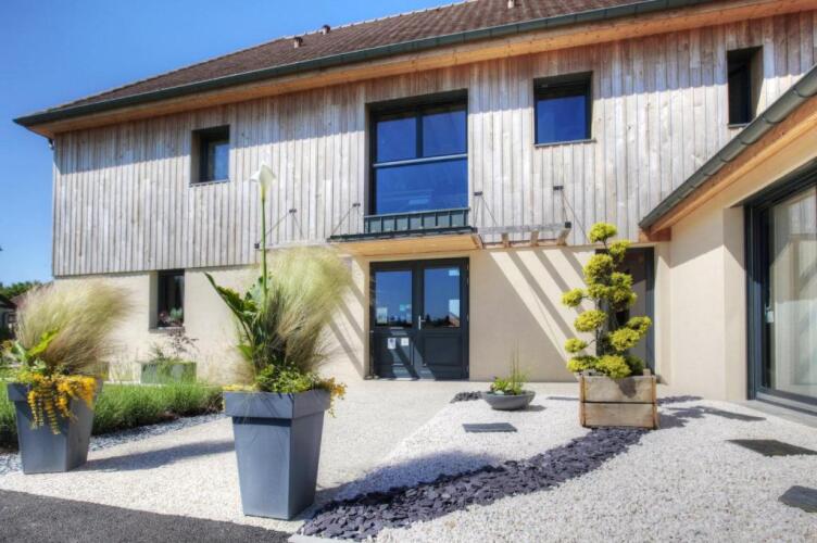 Ome Sweet Home - Aube