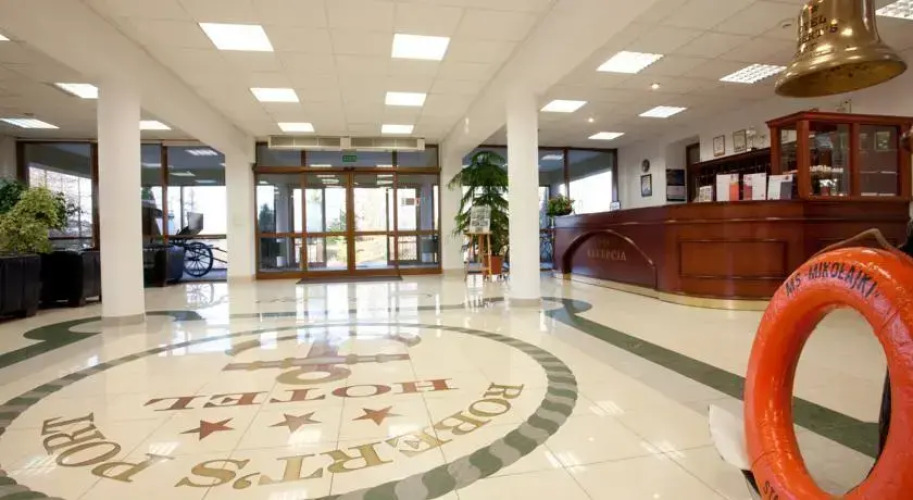 Hotel Robert's Port - Mazury