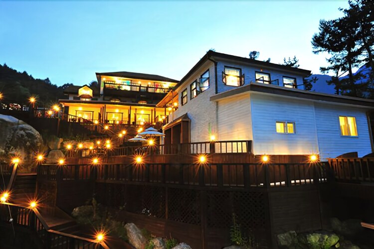 Gapyeong Bonita Pension - Icheon-si