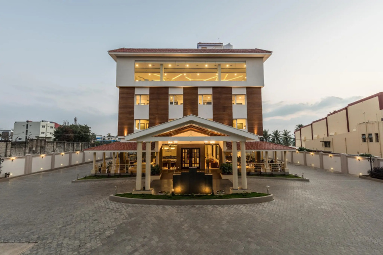 Hotel Aadrika - Chikmagalur