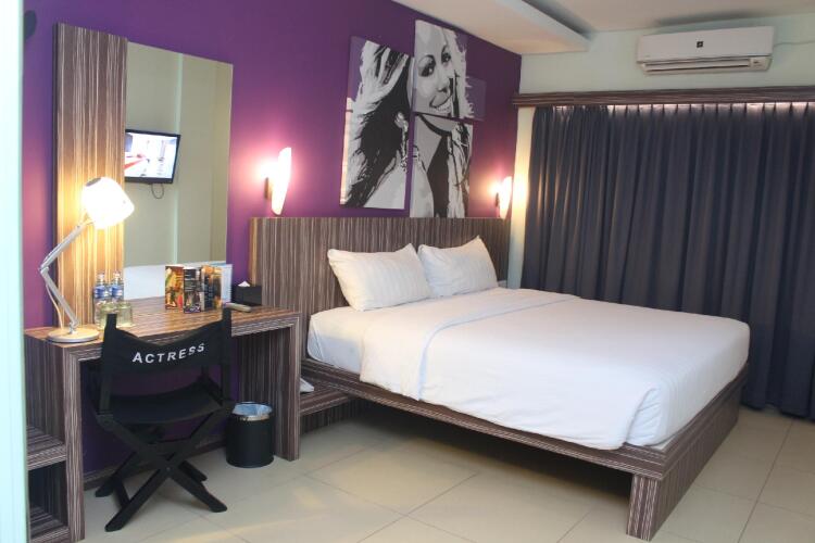 Os Style Hotel Managed By Orange Sky Management - Batam