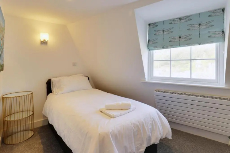 Master Accommodation Suite 9 With Roof Top Views - Hastings