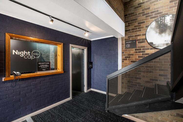 Nightcap At Fairfield - 페어필드