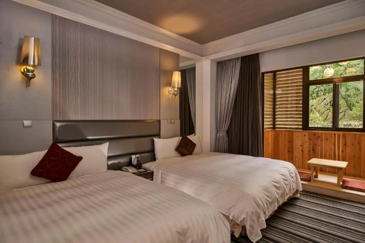 Yundeng Landscape Hotel - 판루 향