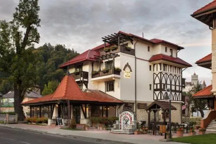 Casa Din Bran- Inn Center - 布蘭鄉