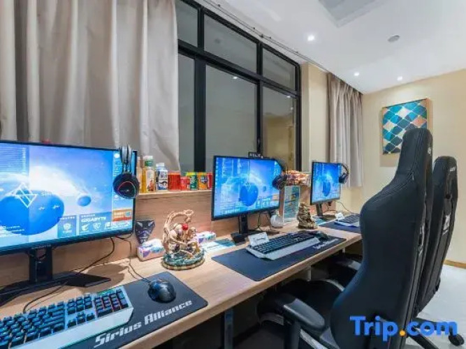 Leo Lio E-sports Hotel (Luomeng Universal City) - Ningbo