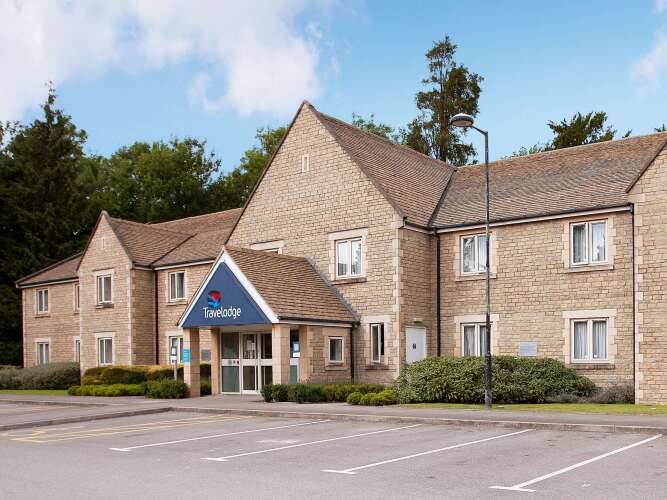Travelodge Hotel - Cirencester
