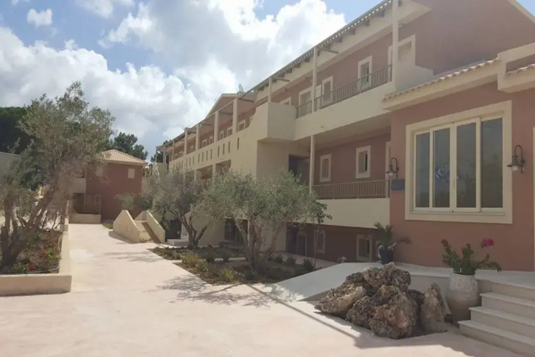 Ionian Sea Hotel & Villas - Aqua Park - Kefalonia