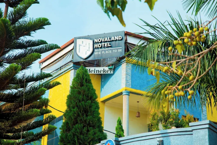 Novaland Hotel Rw - Kigali