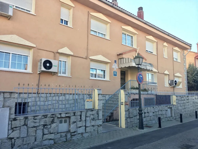 Hotel El Ancla - Villanueva de la Cañada
