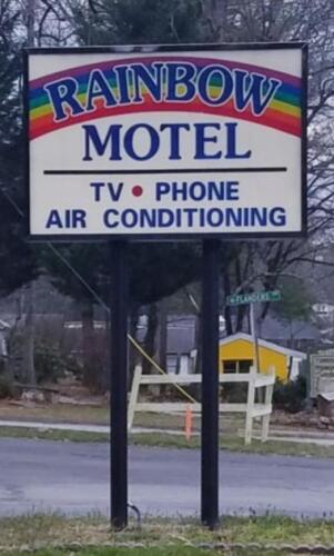 Rainbow Motel - Hendersonville, NC