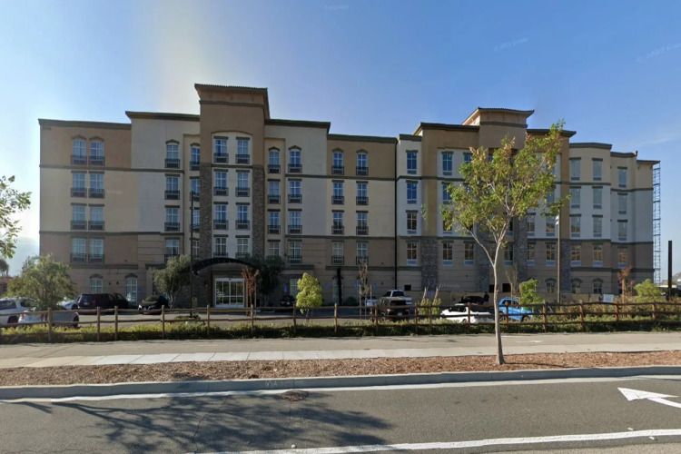 Hampton Inn By Hilton Santa Clarita-valencia - Santa Clarita, CA