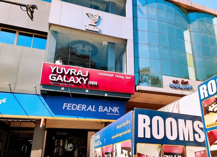 Yuvraj Galaxy Inn - Mysuru
