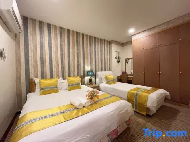 Muji Style Riverbank Suites Level 10 - Kuching