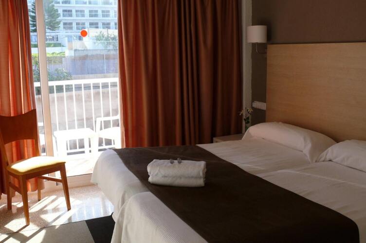 Hostal Jakiton - Magaluf