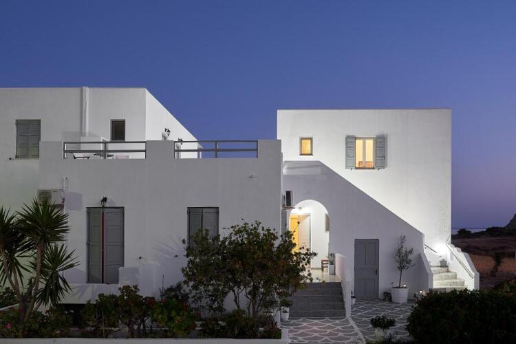 Muses Milos - 米洛斯島