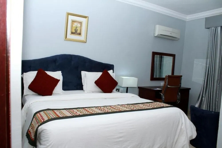 Zaints Guest House - Lagos, Nigeria