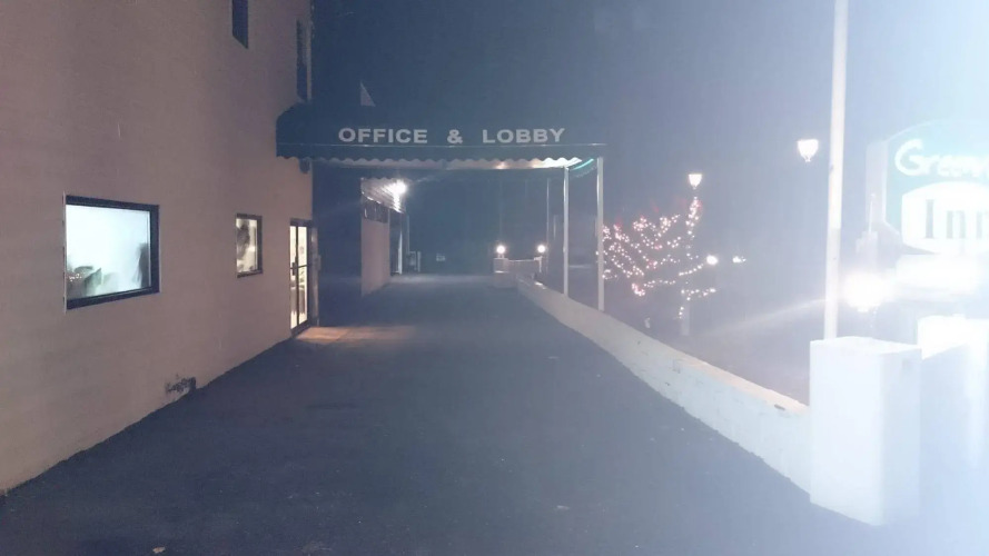 Greenview Inn Riverhead - The Hamptons, NY