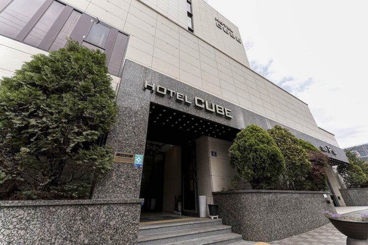 Cube Hotel - 송도동