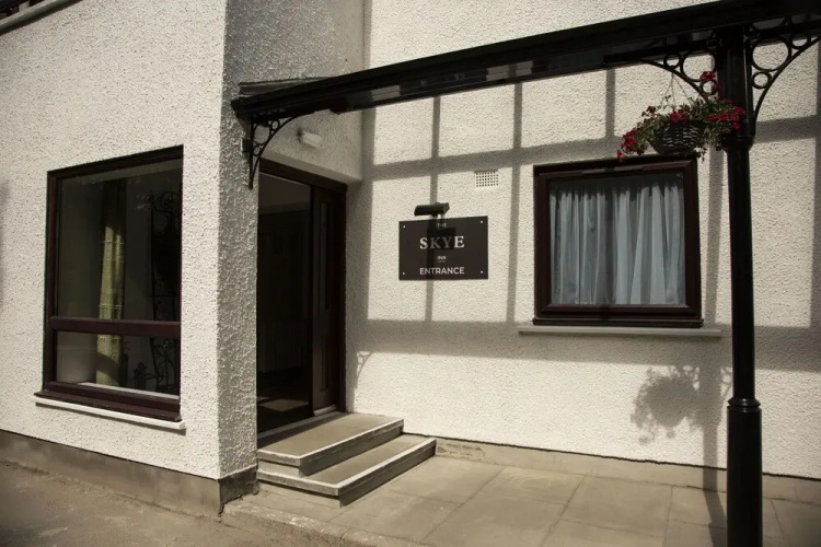 The Skye Inn - Skye
