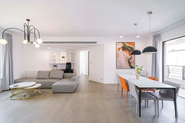 Tyms Elegant 4br 2ba Apt Xujiahui Malls - Shanghai