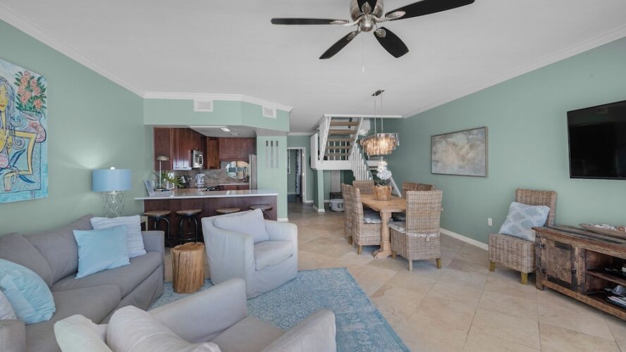 Emerald Hill - 