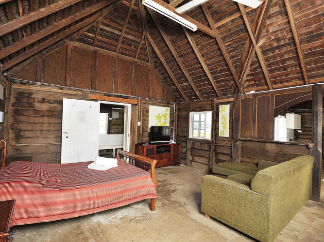 Nrma Lake Somerset Holiday Park - Brisbane