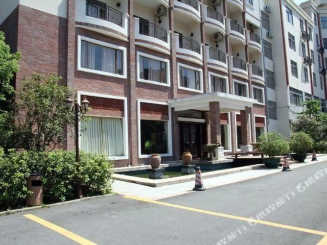 Longtian Hostel - Guangzhou